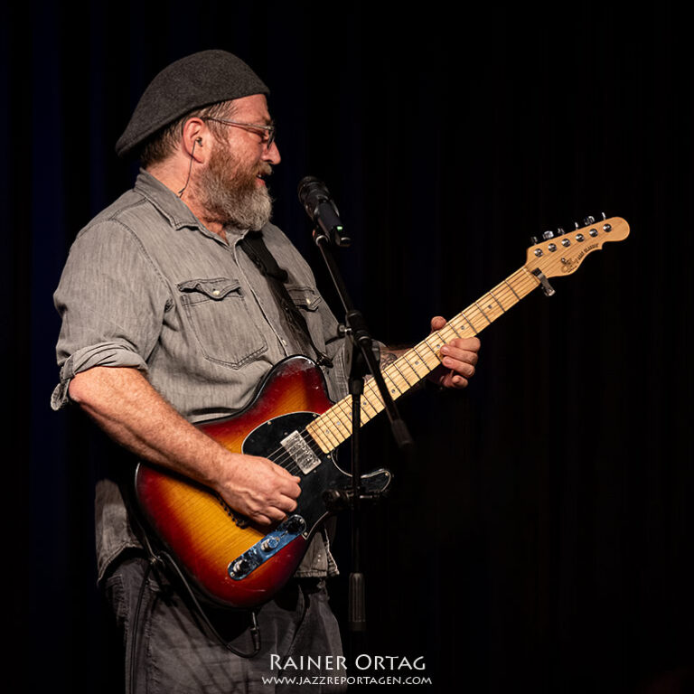 Aaron Lieberman mit der Bruce Katz Band im d.a.i. Tübingen ...