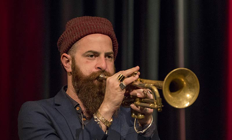 Avishai Cohen - Jazzreportagen.com