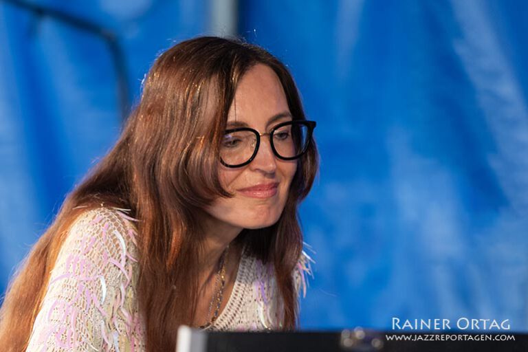Barbara Dennerlein - Jazzreportagen.com