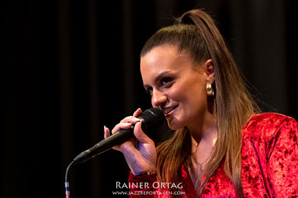 Cheyenne Graf - Jazzreportagen.com