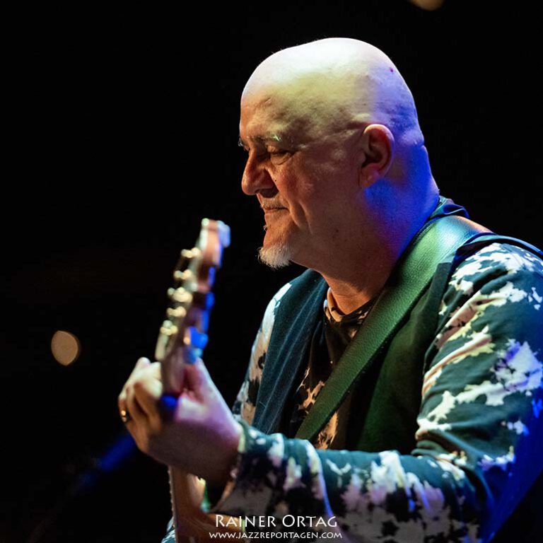 Frank Gambale - Jazzreportagen.com