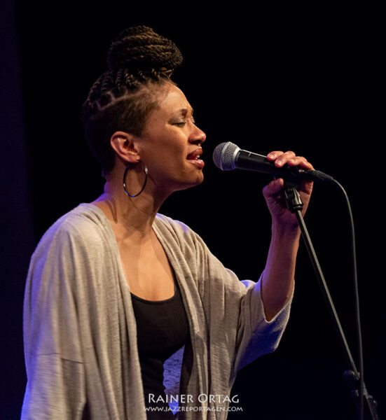 Jean Baylor - Marcus Strickand's Twi-Life Quartet im Sudhaus Tübingen 2016