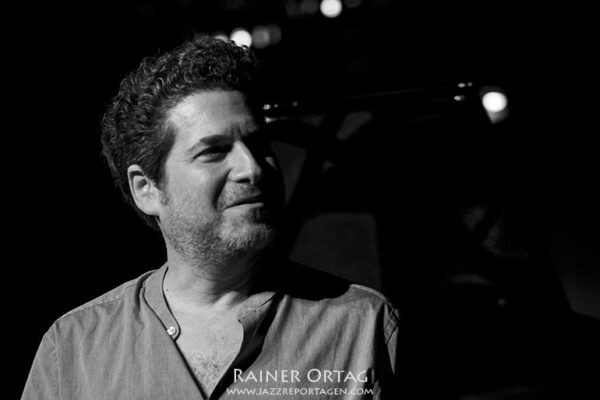 Kevin Hays - Kevin Hays mit dem Will Vinson Quartet und mit Lionel Loueke