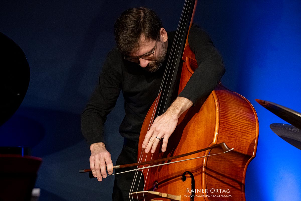 Makar Novikov Quartett feat. Olivia Trummer im Jazzkeller ...