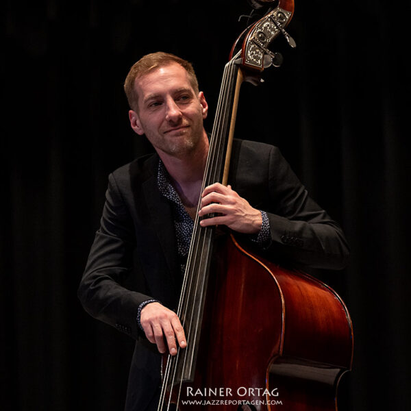 Simon Ort - Jazzreportagen.com