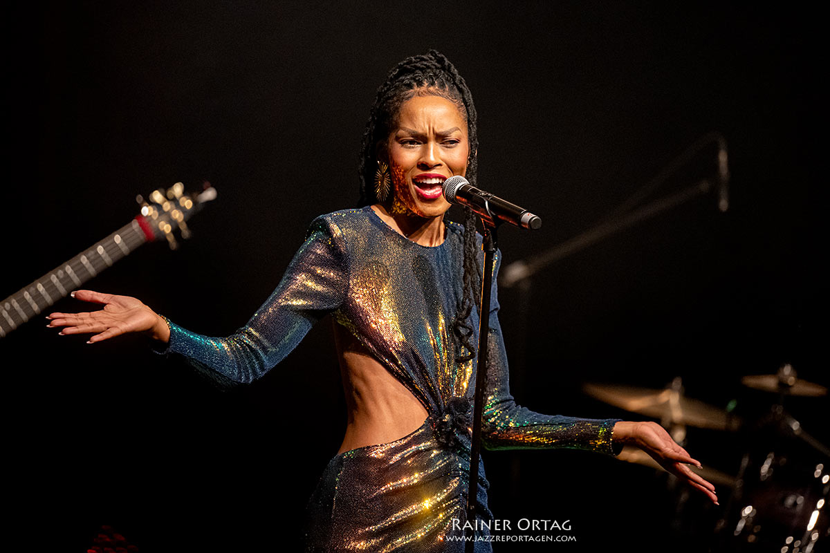 Thabilé im Theaterhaus Stuttgart - Jazzreportagen.com