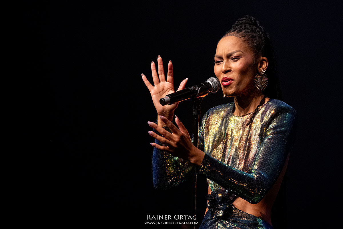 Thabilé im Theaterhaus Stuttgart - Jazzreportagen.com